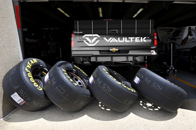 Jordan Anderson Racing Debuts “Race to Freedom” Truck with three new ...